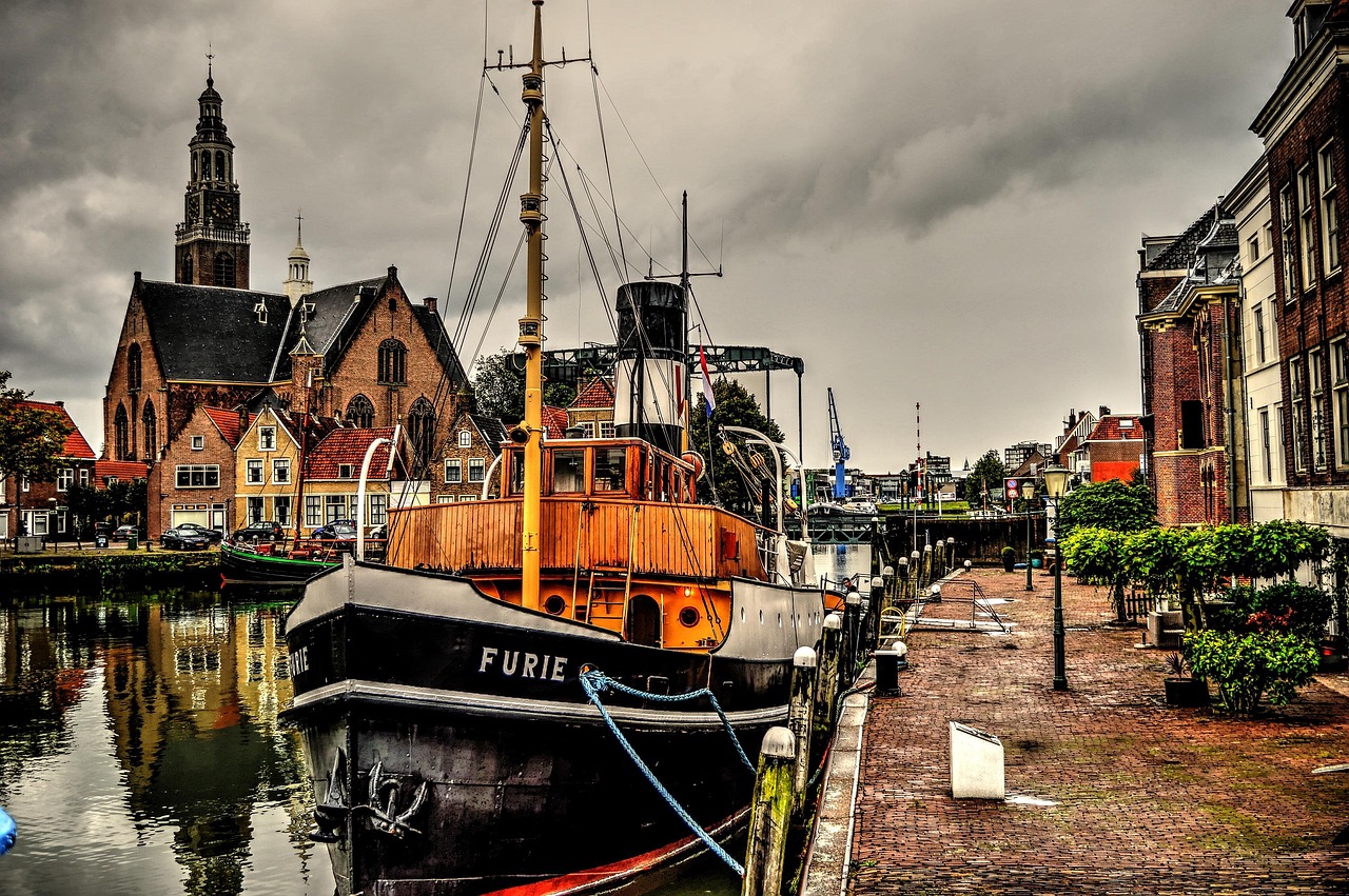 100+ Free Tugboat & Boat Images - Pixabay