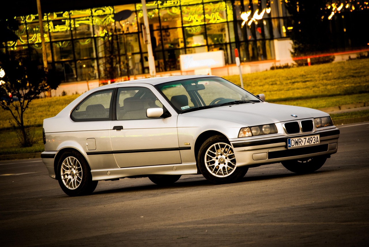 2 000+ darmowych obrazów z kategorii Auta Bmw i Bmw - Pixabay
