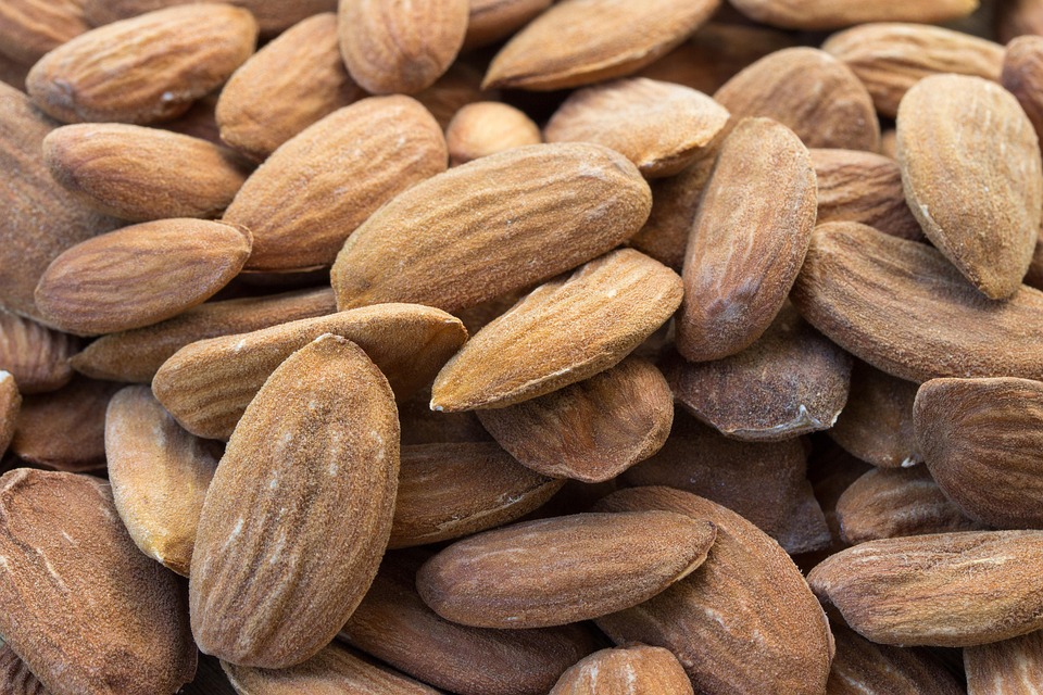 Almond Dikupas Biji - Foto gratis di Pixabay - Pixabay