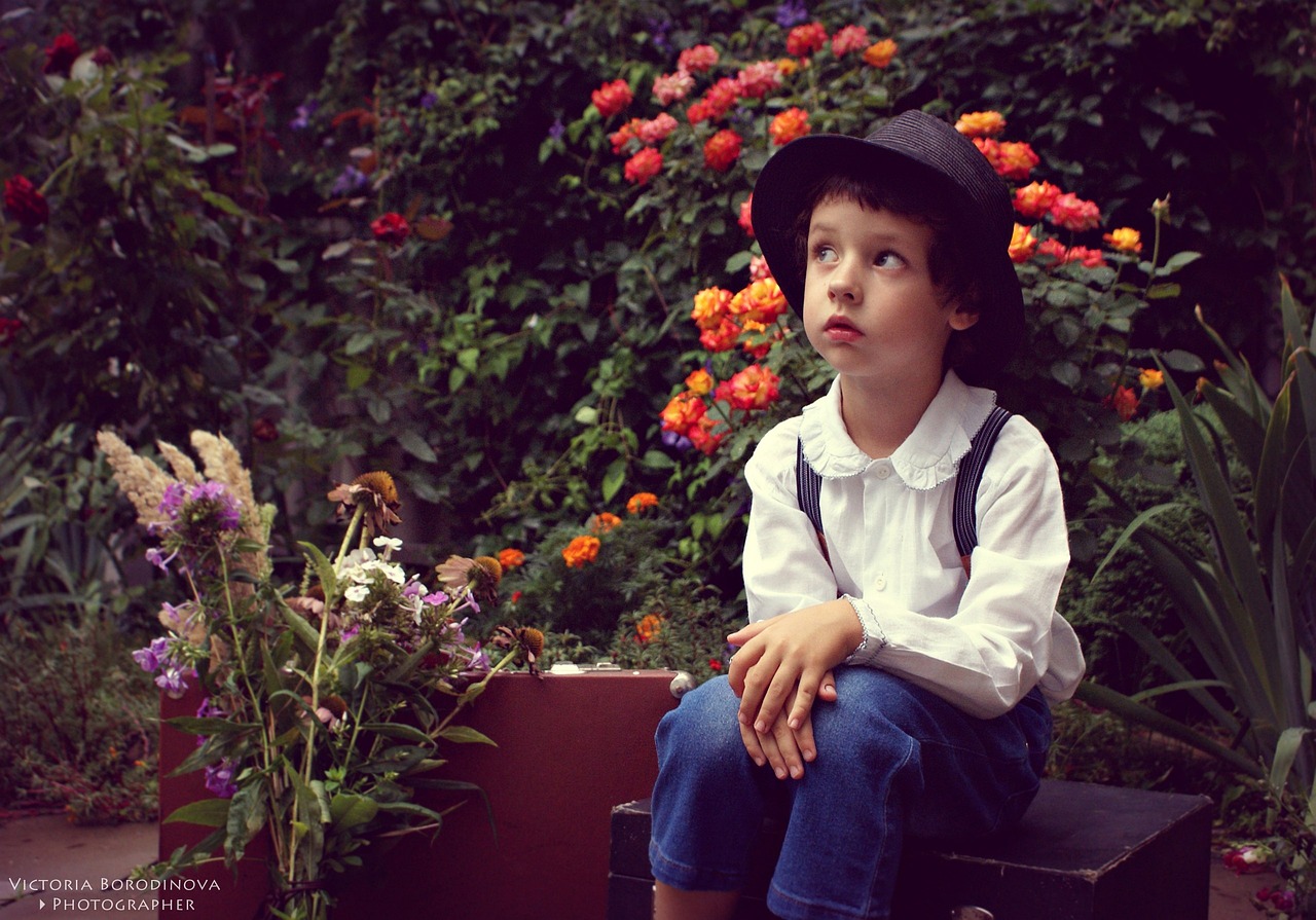 Garden Boy Flowers - Free photo on Pixabay