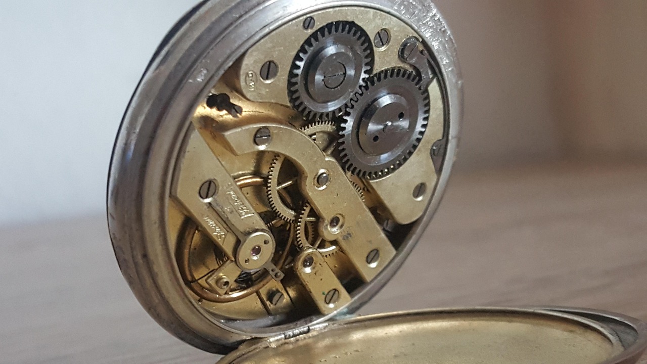 20+ Free Pocketwatch & Pocket Watch Photos - Pixabay