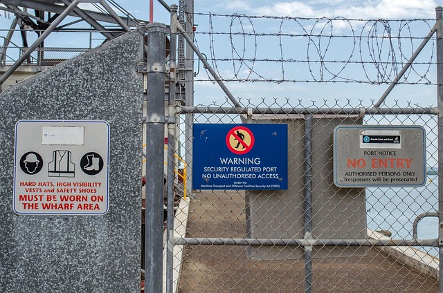 Signs No Entry Fence - Free photo on Pixabay - Pixabay