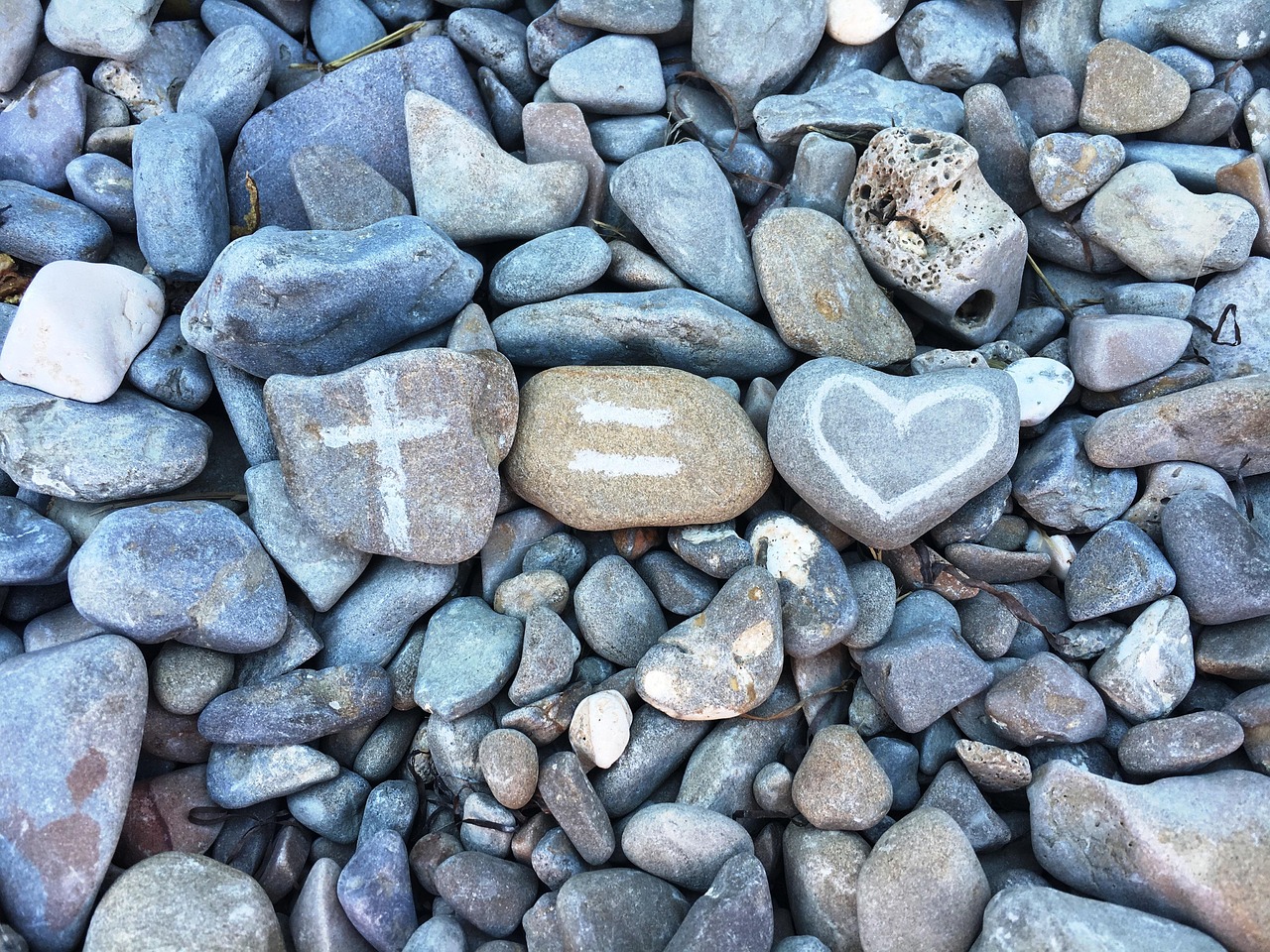 Stones Cross Heart - Free photo on Pixabay - Pixabay
