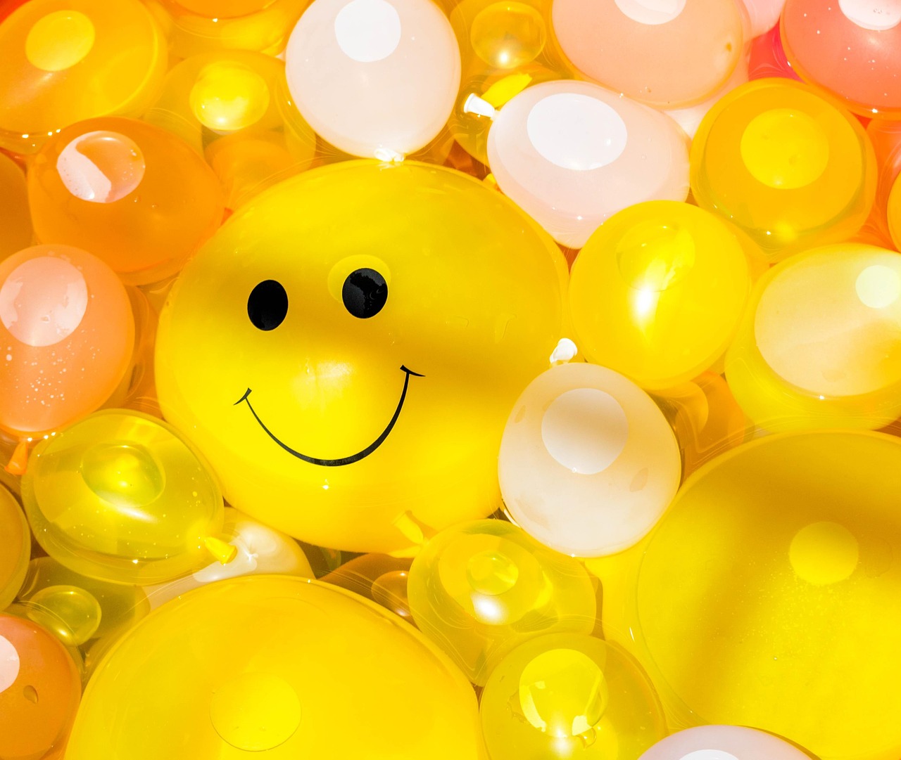 Smile Happy Balloon - Free photo on Pixabay