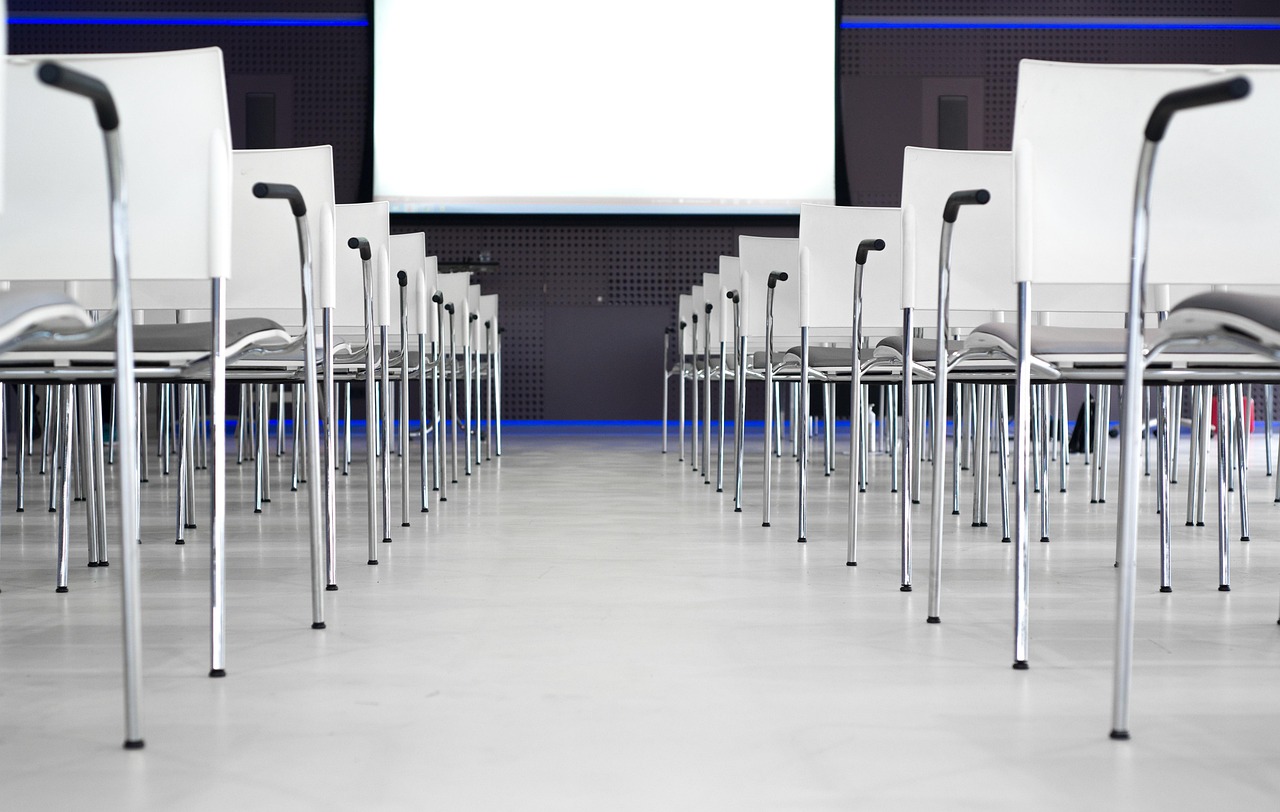 10,000+ Free Group Conference & Meeting Images - Pixabay