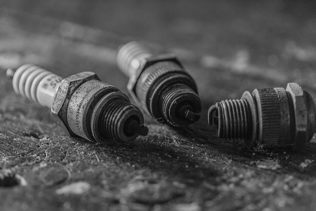 30+ Free Spark Plug & Engine Images - Pixabay