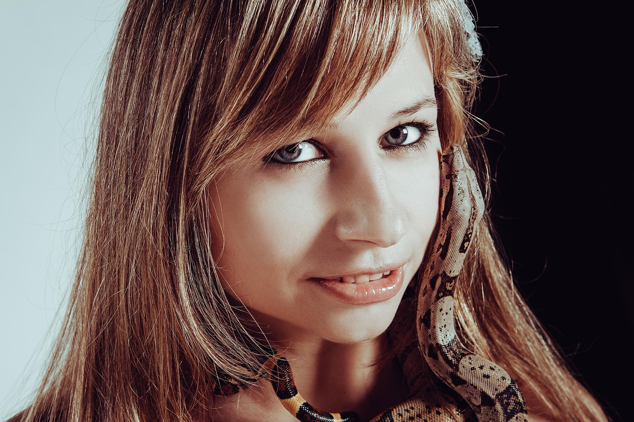 100+ Free Snake Woman & Snake Images - Pixabay
