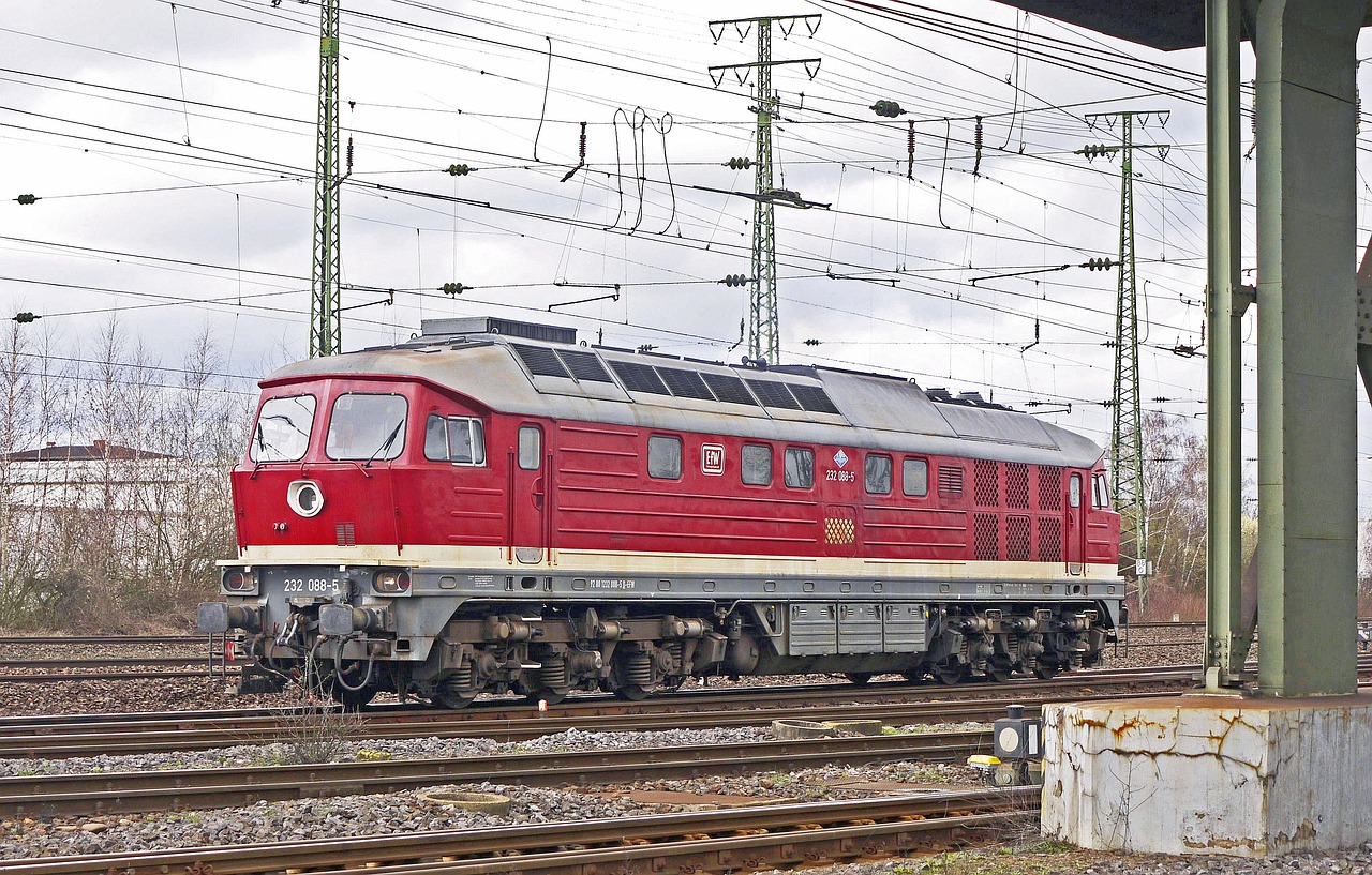 Diesel Locomotive Large - Free photo on Pixabay