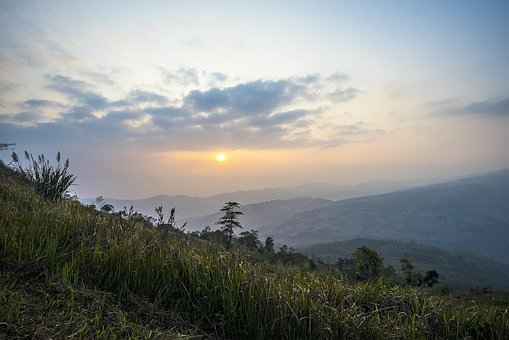 30+ Free Lom & Loom Photos