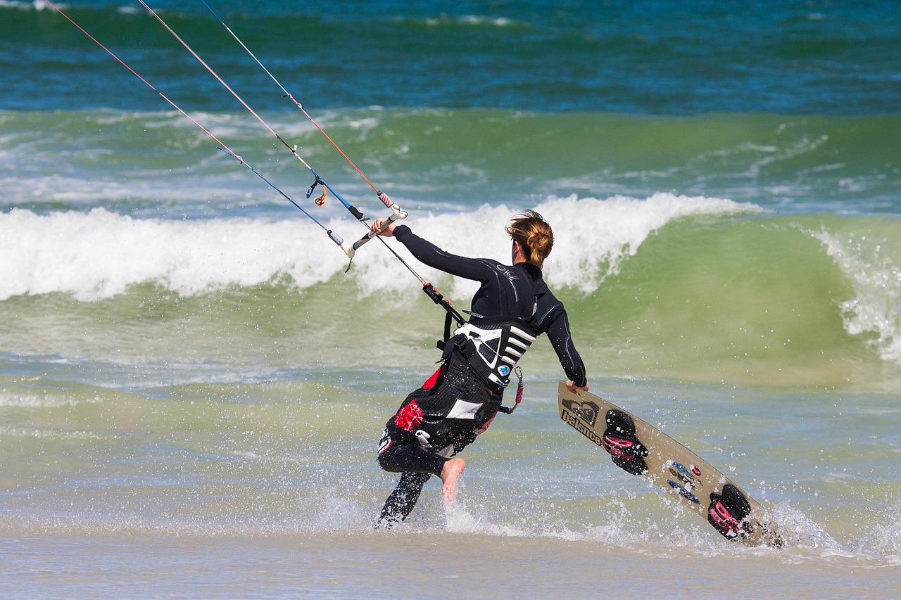 Kite Surfer Seashore Surf - Free photo on Pixabay