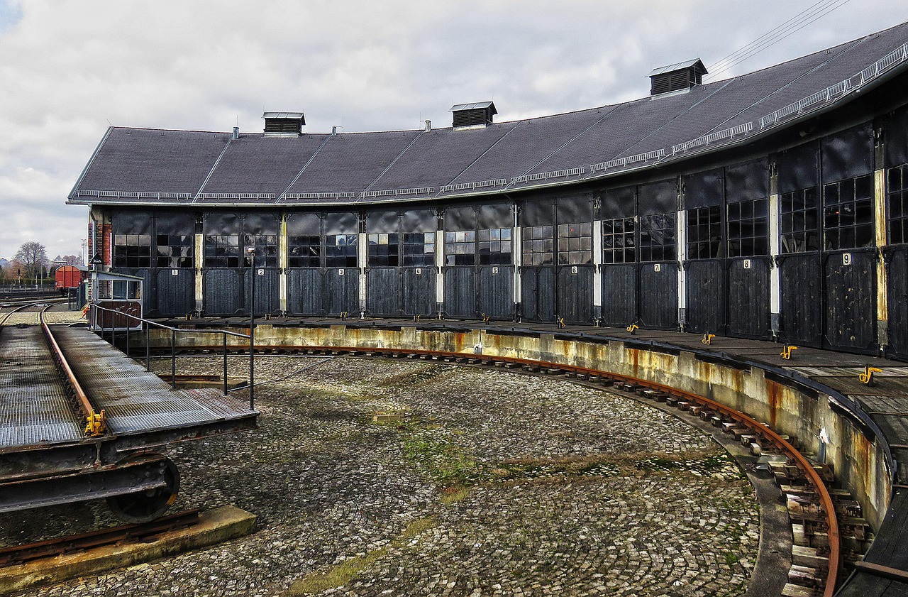 Locomotive Shed Hub Rails - Free photo on Pixabay - Pixabay