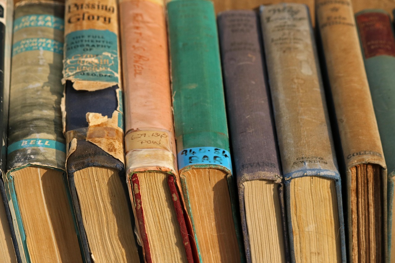 20,000+ Free Book Sale & Book Images - Pixabay