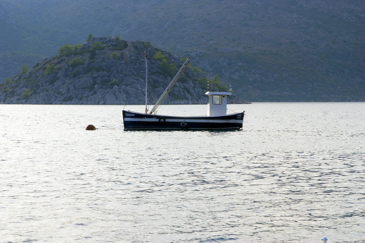 Body Of Water Boat Sea - Free photo on Pixabay - Pixabay