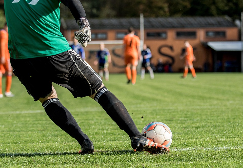 Bal Voetbal Spelers Gratis Foto Op Pixabay