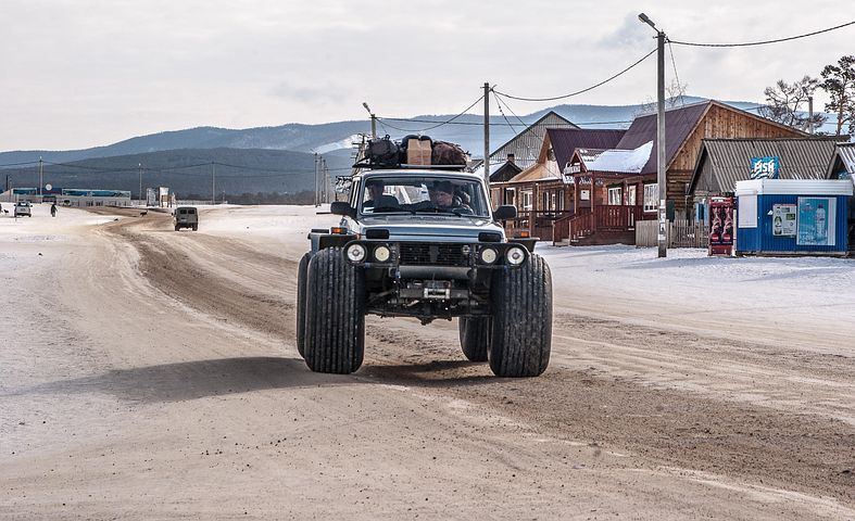 500+ Free 4X4 & Vehicle Images