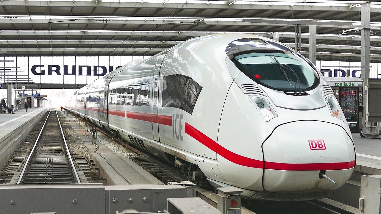 El Sistema De Transporte Tren - Foto gratis en Pixabay