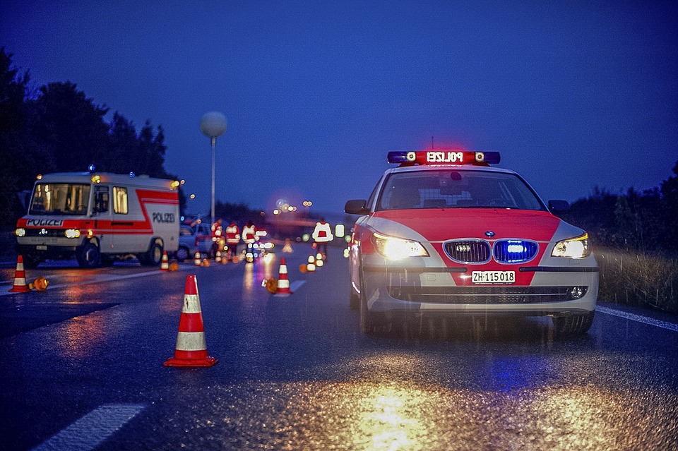 Kantonspolizei Zürich Polizeiauto - Kostenloses Foto auf Pixabay