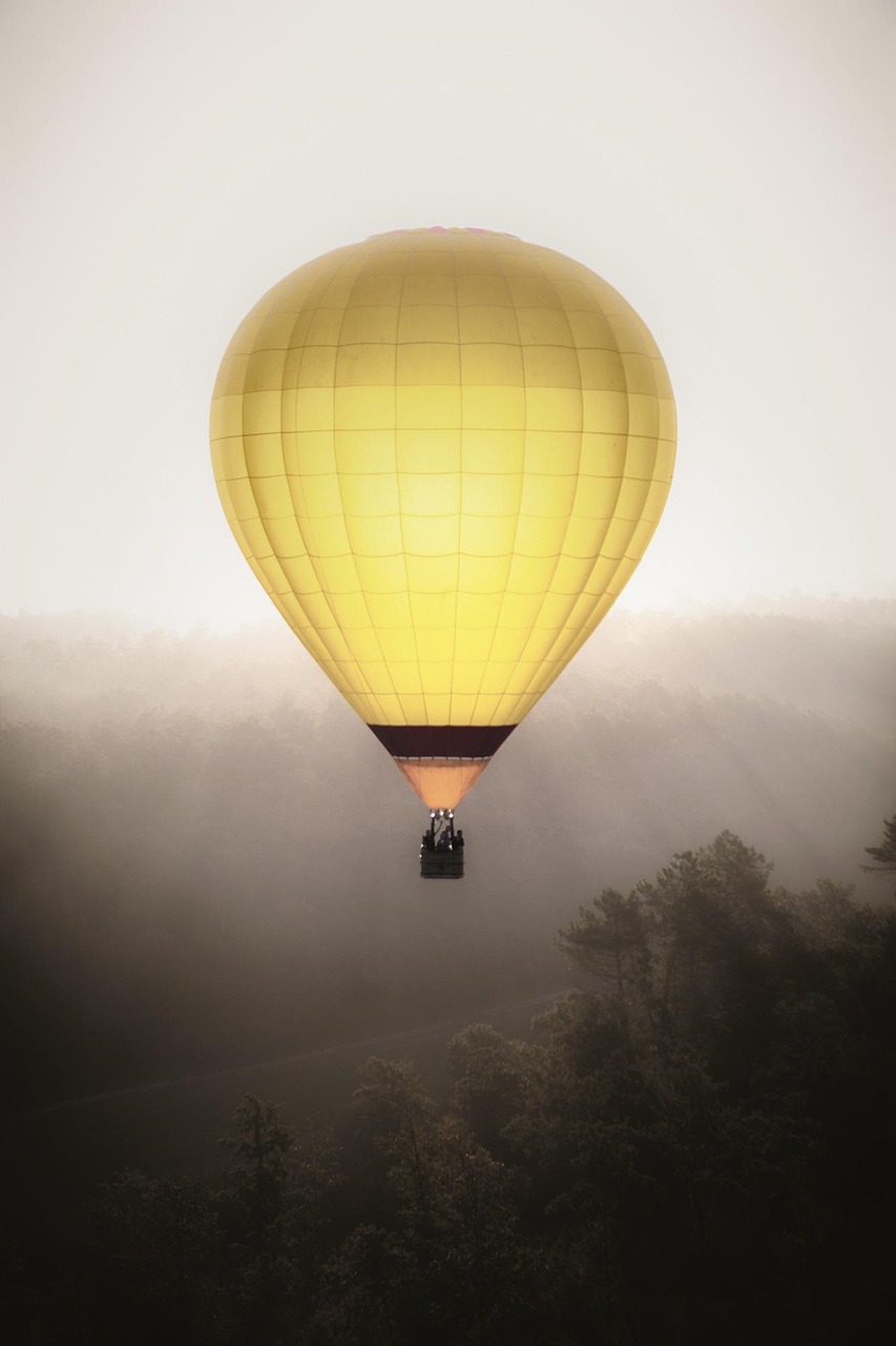 2,000+ Free Hot Air Balloon & Balloon Images - Pixabay