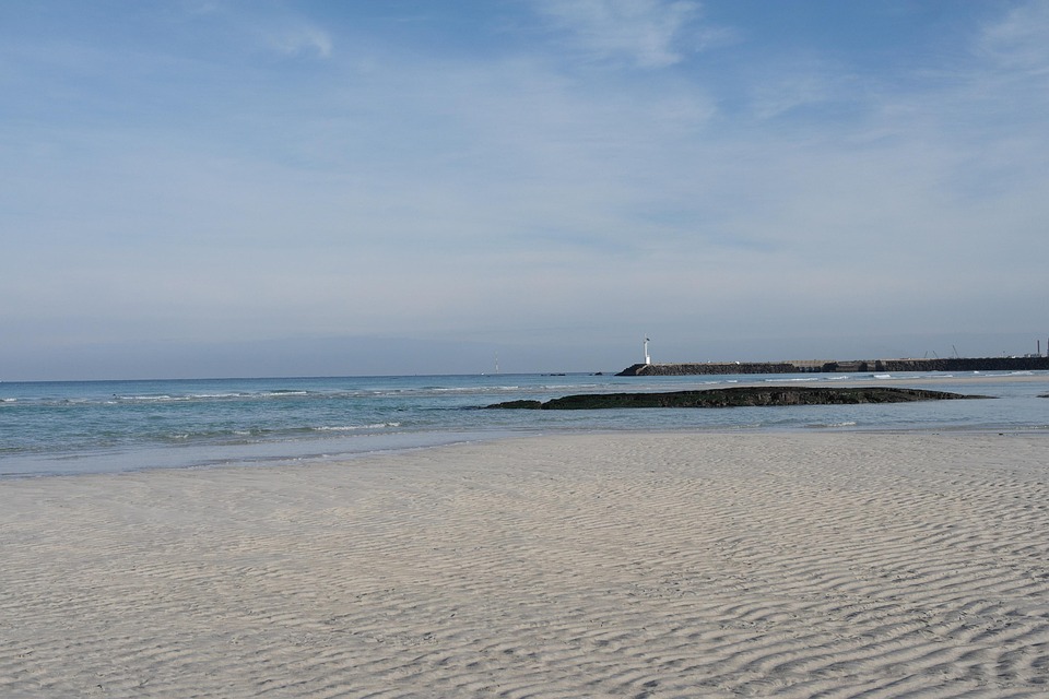 The Body Of Water Sand Some People - Free photo on Pixabay - Pixabay