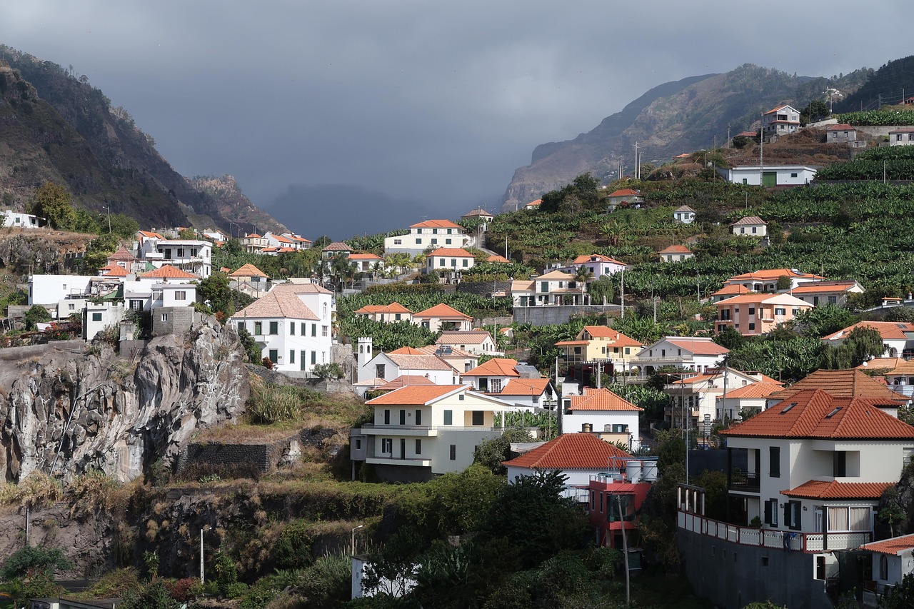 Madeira Cidade Casa - Foto gratuita no Pixabay - Pixabay