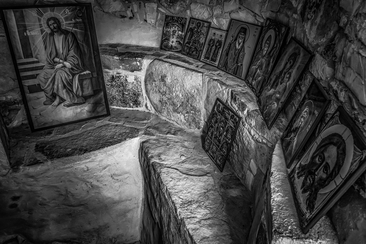 Church Cave Architecture - Free photo on Pixabay - Pixabay