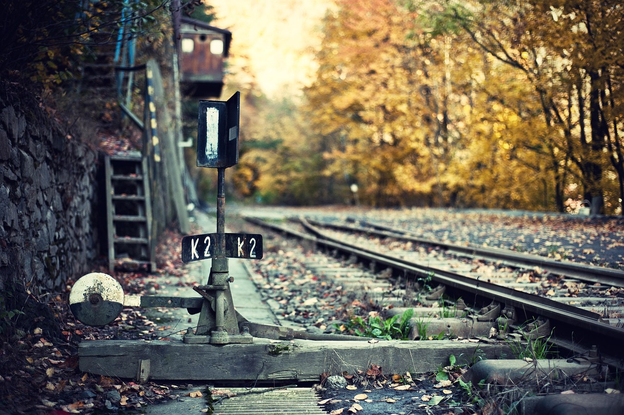 200+ Free Dormitory & Railway Images - Pixabay