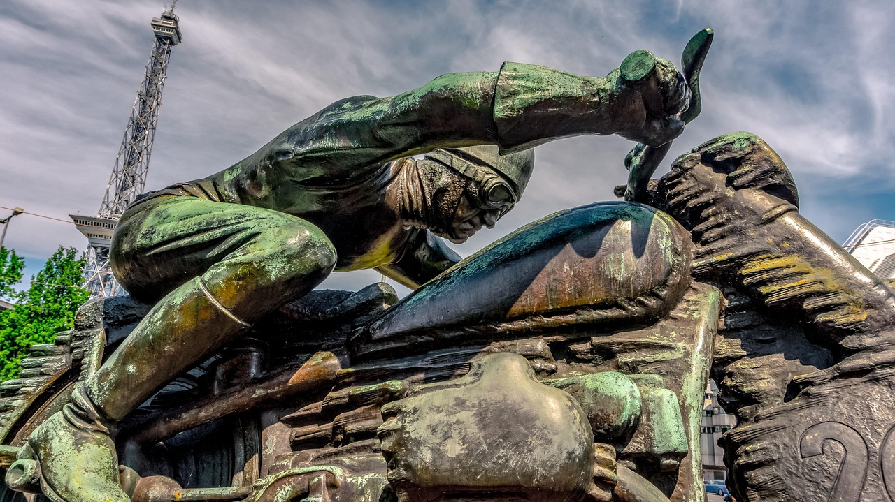 Monument Figure Sculpture Race Car - Free photo on Pixabay