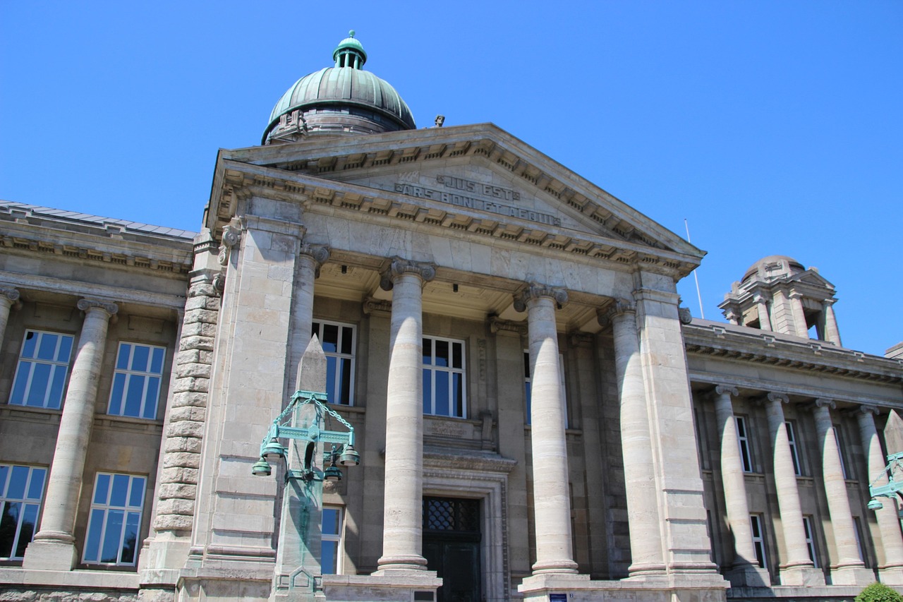 200+ Free Courthouse & Courtroom Images - Pixabay