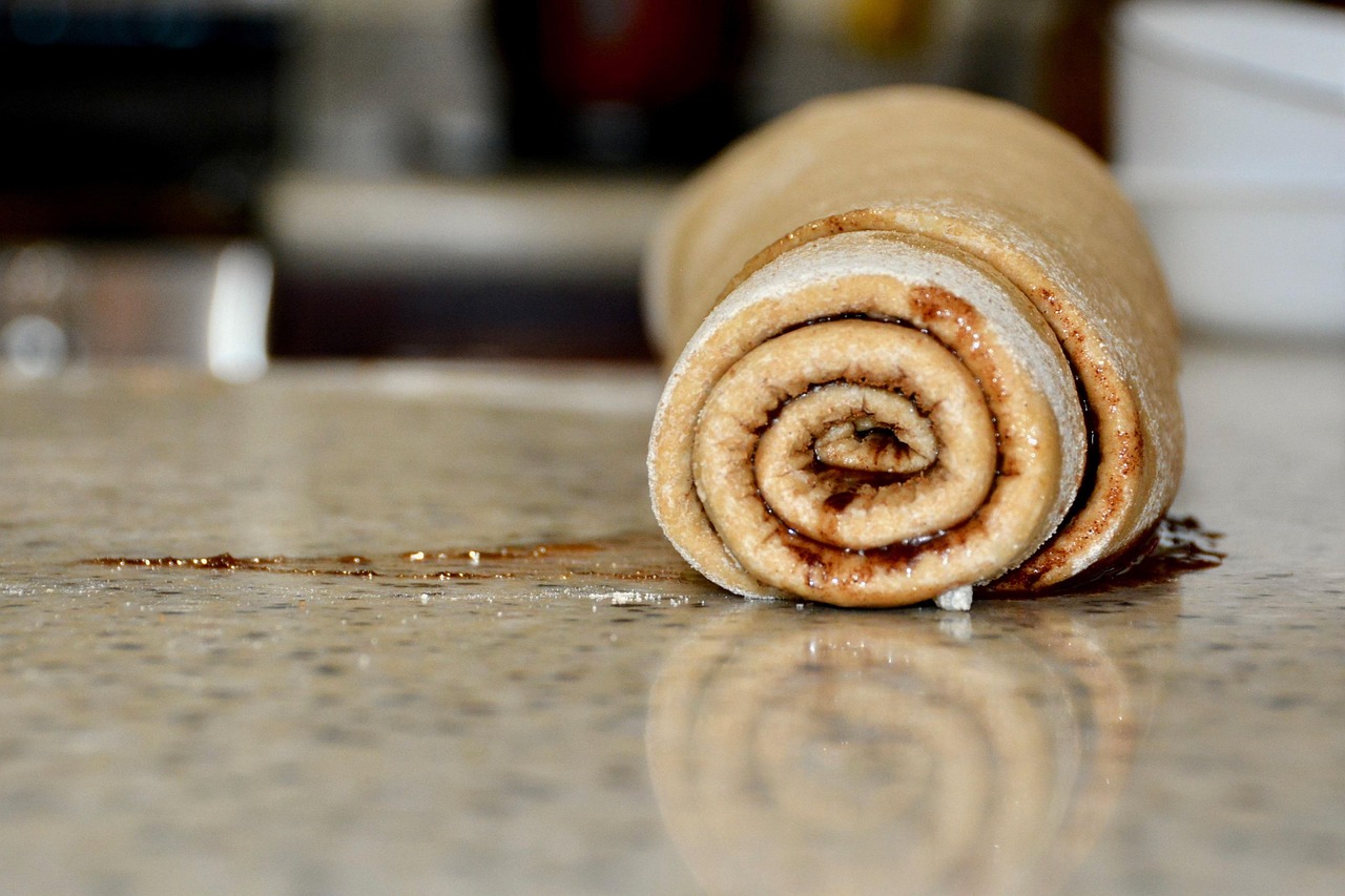 Food Cinnamon Roll Dessert - Free photo on Pixabay