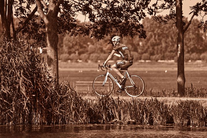 Meer dan 200 gratis afbeeldingen van Wielrenner en Fiets