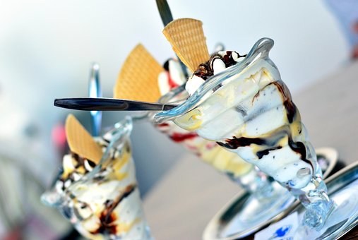 30+ kostenlose Eiscafe und Eiskaffee-Bilder