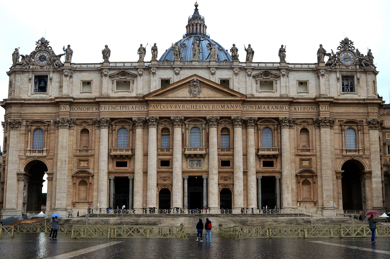 7,000+ Free St Peter & Vatican Images - Pixabay