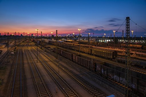 60+ Free Train Yard & Railroad Photos - Pixabay