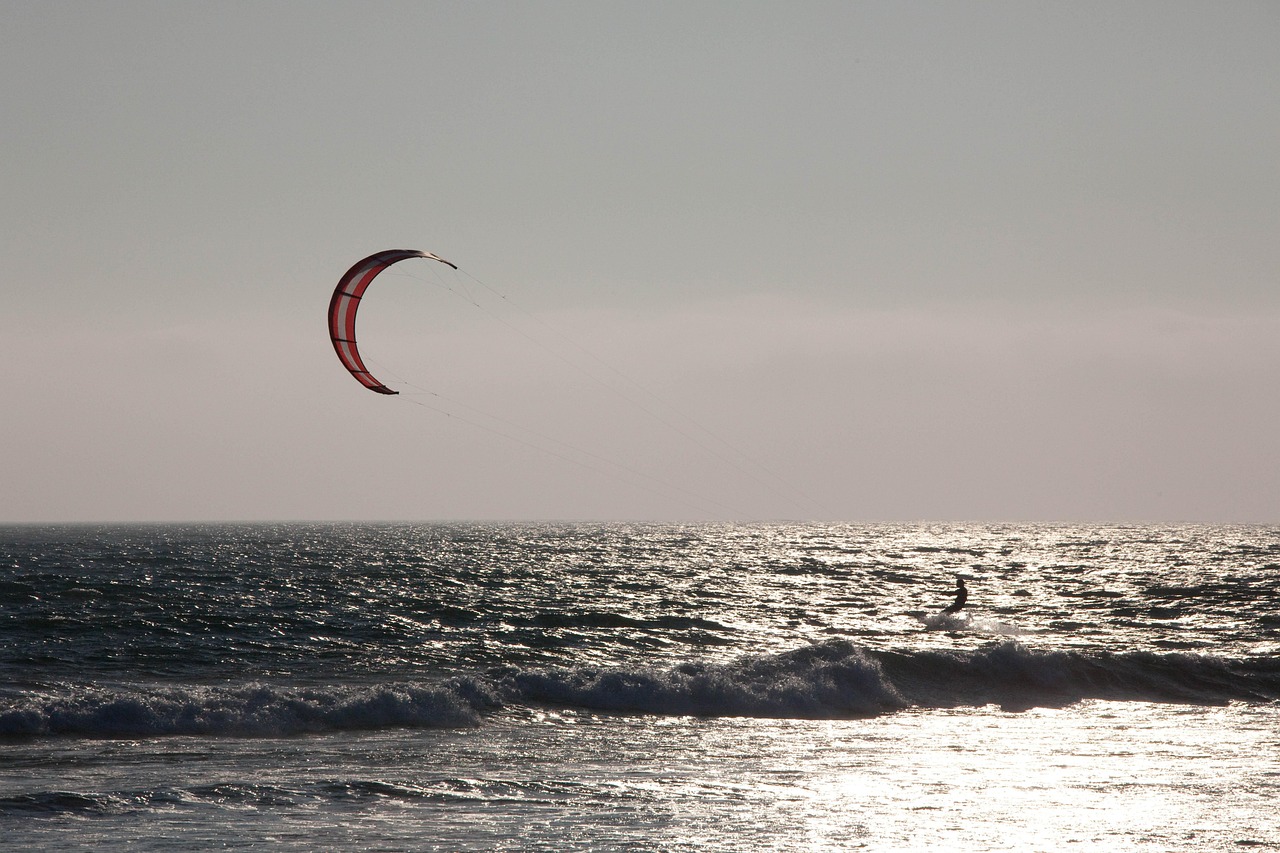 Windsurfing Pacific Ocean - Free photo on Pixabay