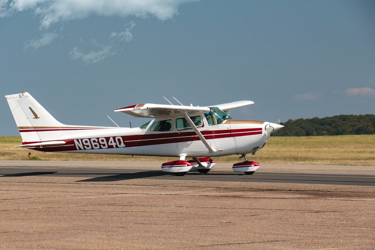 Sport Aircraft Flying Light - Free photo on Pixabay