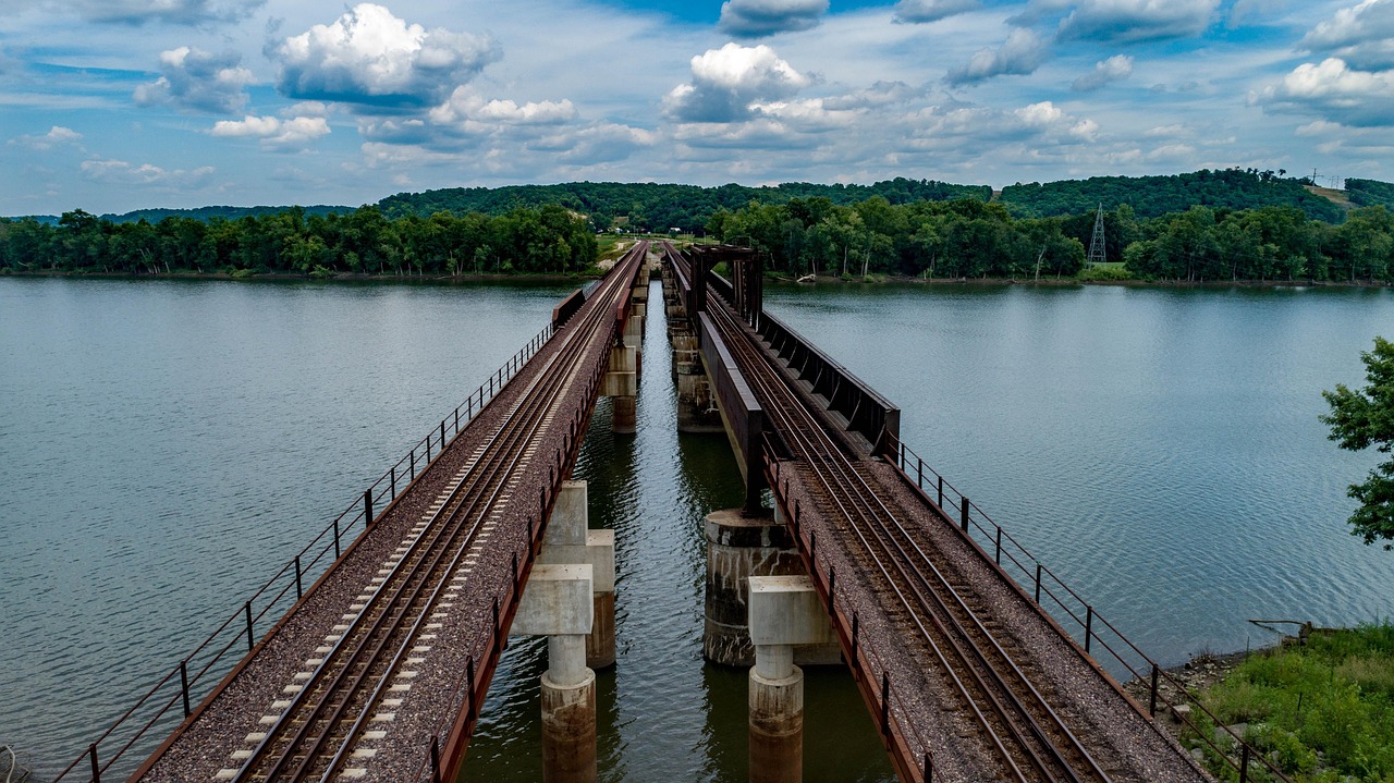 Railway Bridge River Blue - Free photo on Pixabay