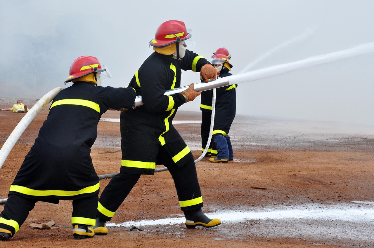 Rescue Firemen - Free photo on Pixabay - Pixabay