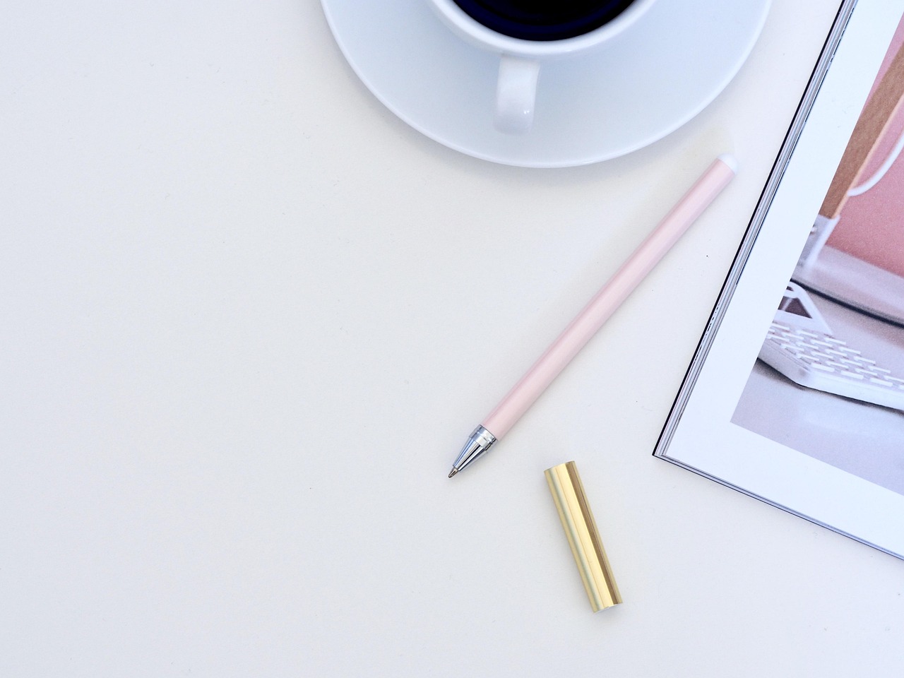 60,000+ Free Magazine Background Design & Magazine Images - Pixabay