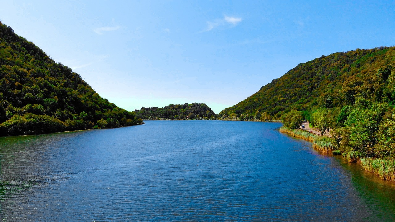 El Lago Segrino Como Lombardía - Foto gratis en Pixabay - Pixabay