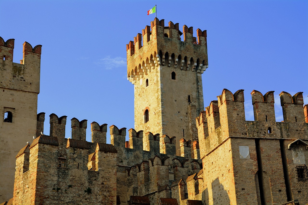 Torre Castle Walls - Free photo on Pixabay