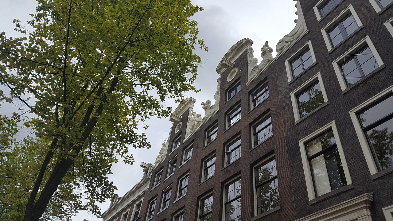 Historical Amsterdam Facade - Free photo on Pixabay