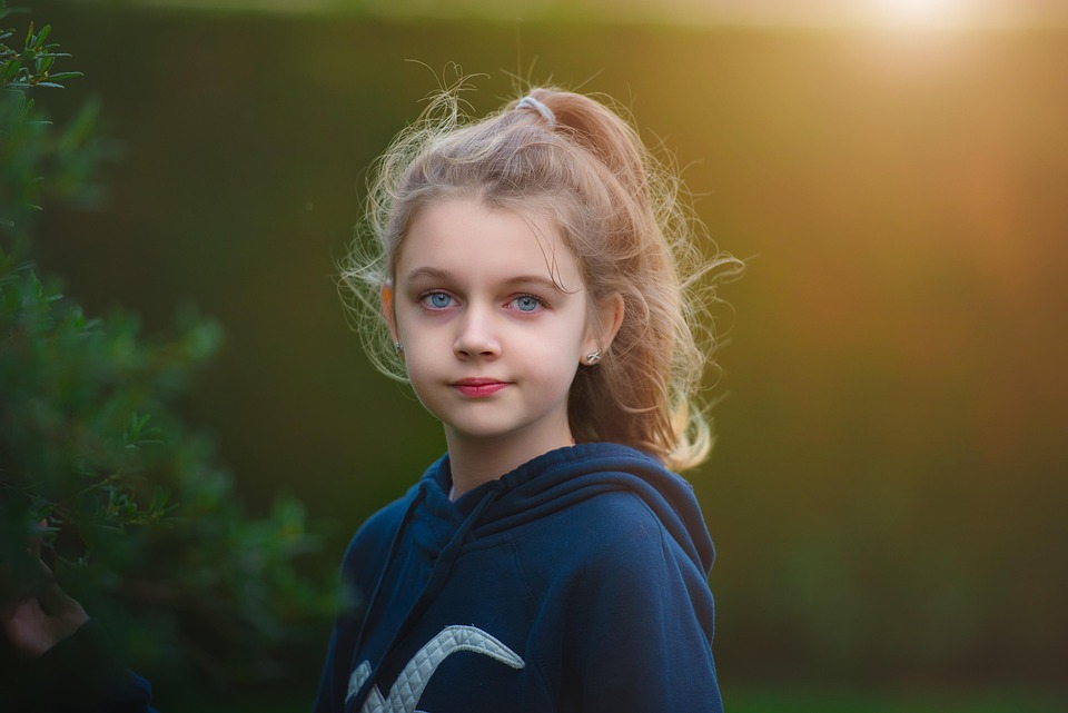 Little Girl Wildflowers Meadow - Free photo on Pixabay - Pixabay