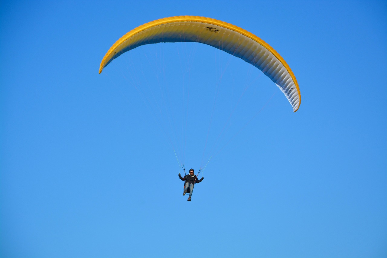 Parapente Parapentiste Aéronef Vol - Photo gratuite sur Pixabay - Pixabay