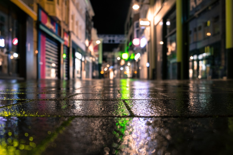 Shopping District Reflection - Free photo on Pixabay