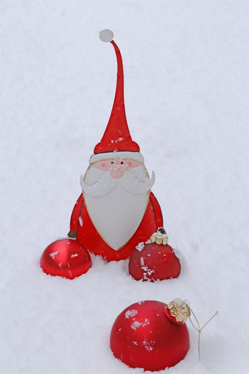 Santa Claus Figurine Ball - Free photo on Pixabay - Pixabay