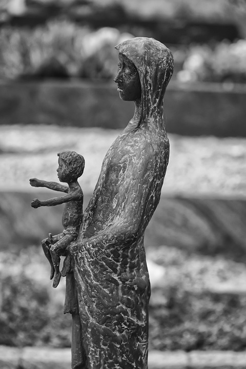 Figure Mother And Child - Free photo on Pixabay
