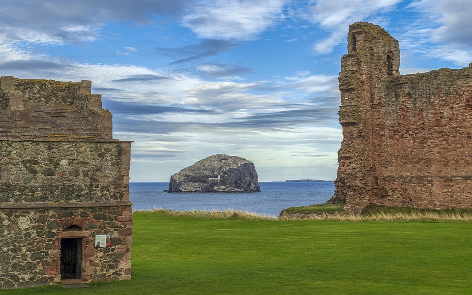 Tantallon Castle Bass Rock Ruin - Free photo on Pixabay