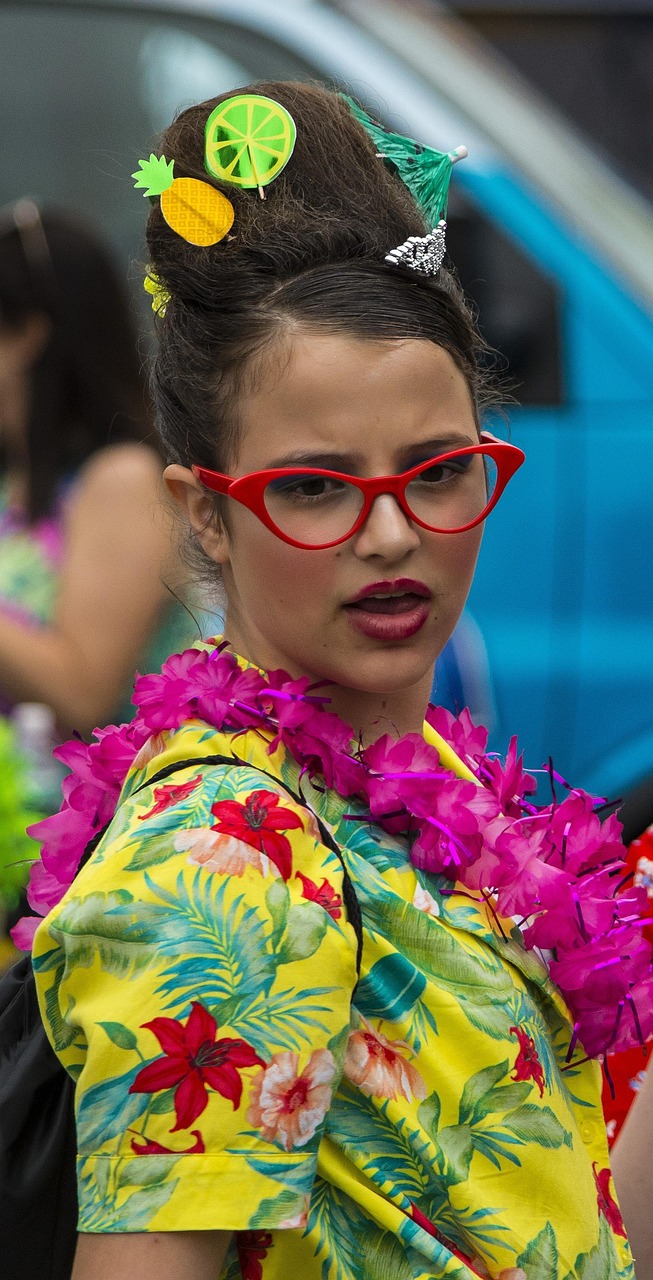 1+ Free Honfest & Woman Images - Pixabay