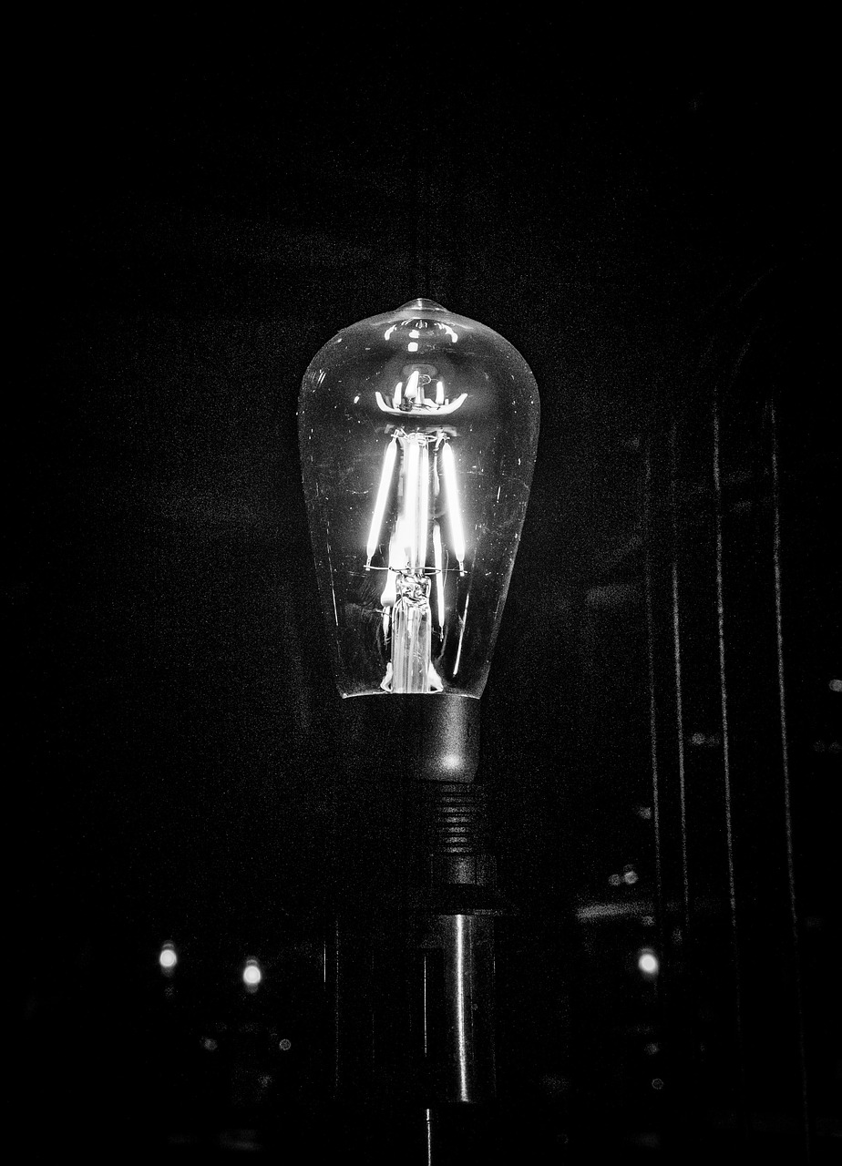 Bulb Hitam Dan Putih Lampu - Foto gratis di Pixabay