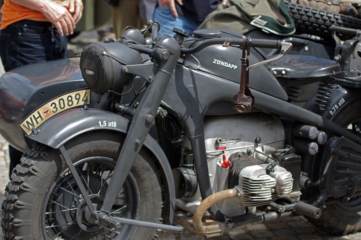 20+ Free Boxer Engine & Boxer Photos - Pixabay